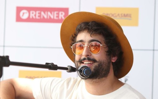 Quem On Stage: Zeeba conta que vai lançar música com Manu Gavassi ...