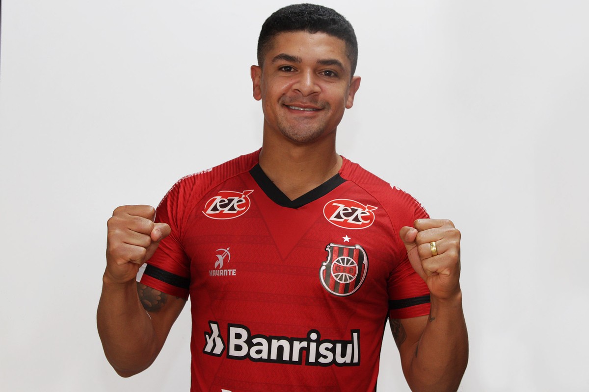 Brasil de Pelotas oficializa contratação de Denilson, ex-São Paulo e ...