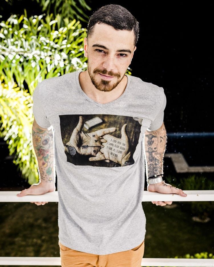 Felipe Titto assina coleção de moda urbana; veja fotos - Quem | QUEM ...
