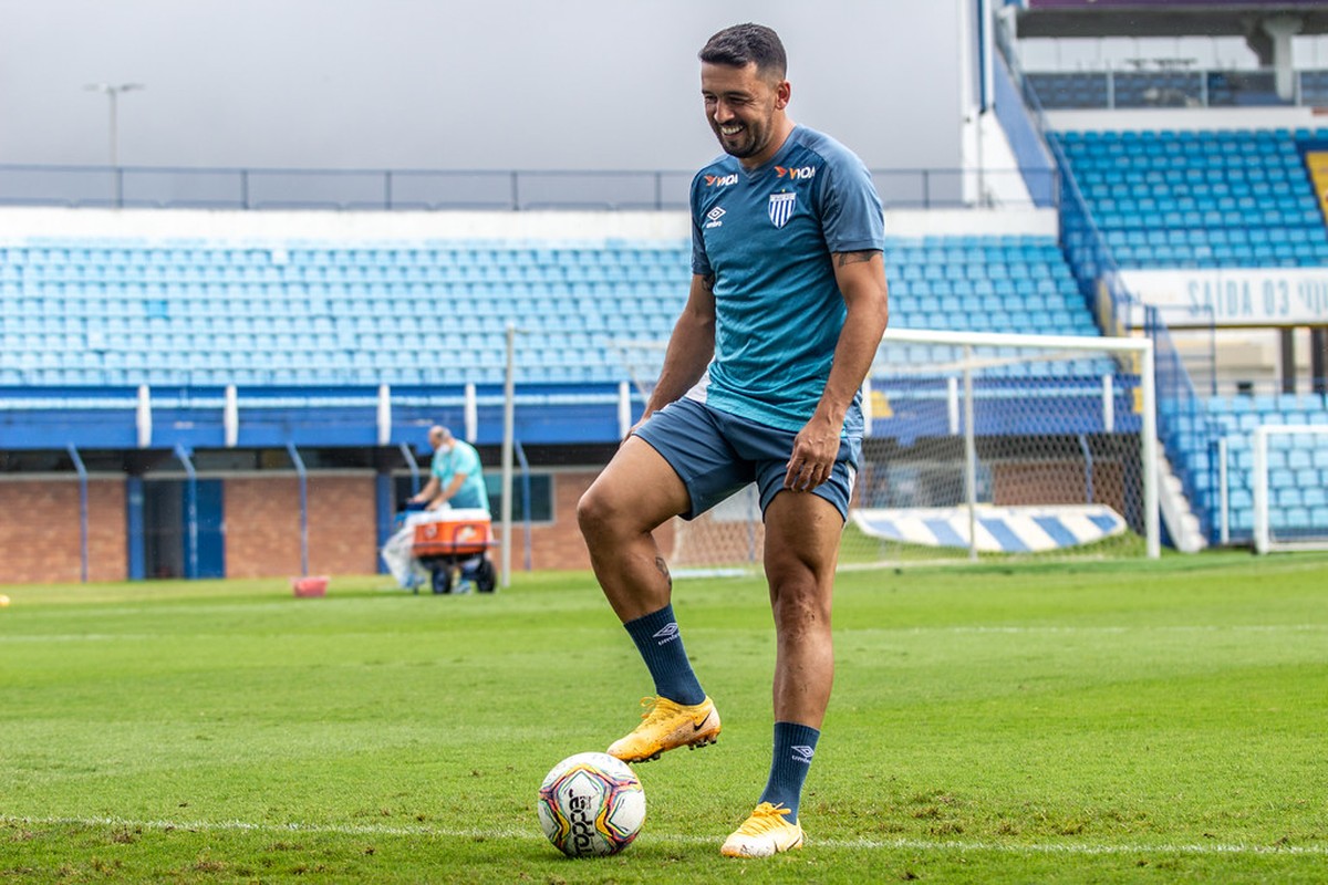 Edilson exalta ano com o Avaí: “Não chorei na Libertadores pelo Grêmio ...
