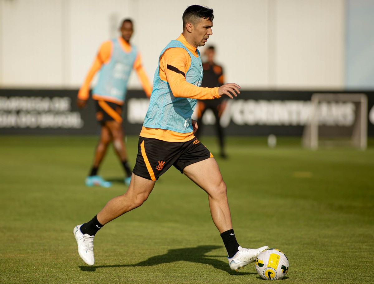 Balbuena iguala marca de Freddy Rincón pelo Corinthians se entrar em ...