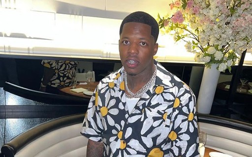 Rapper é preso após esquecer arma em carro de aplicativo nos Estados ...