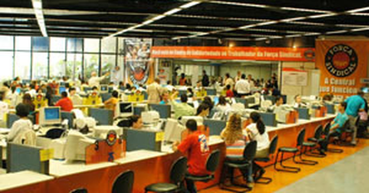 G1 - CST de SP seleciona para 2,8 mil vagas que não exigem experiência ...