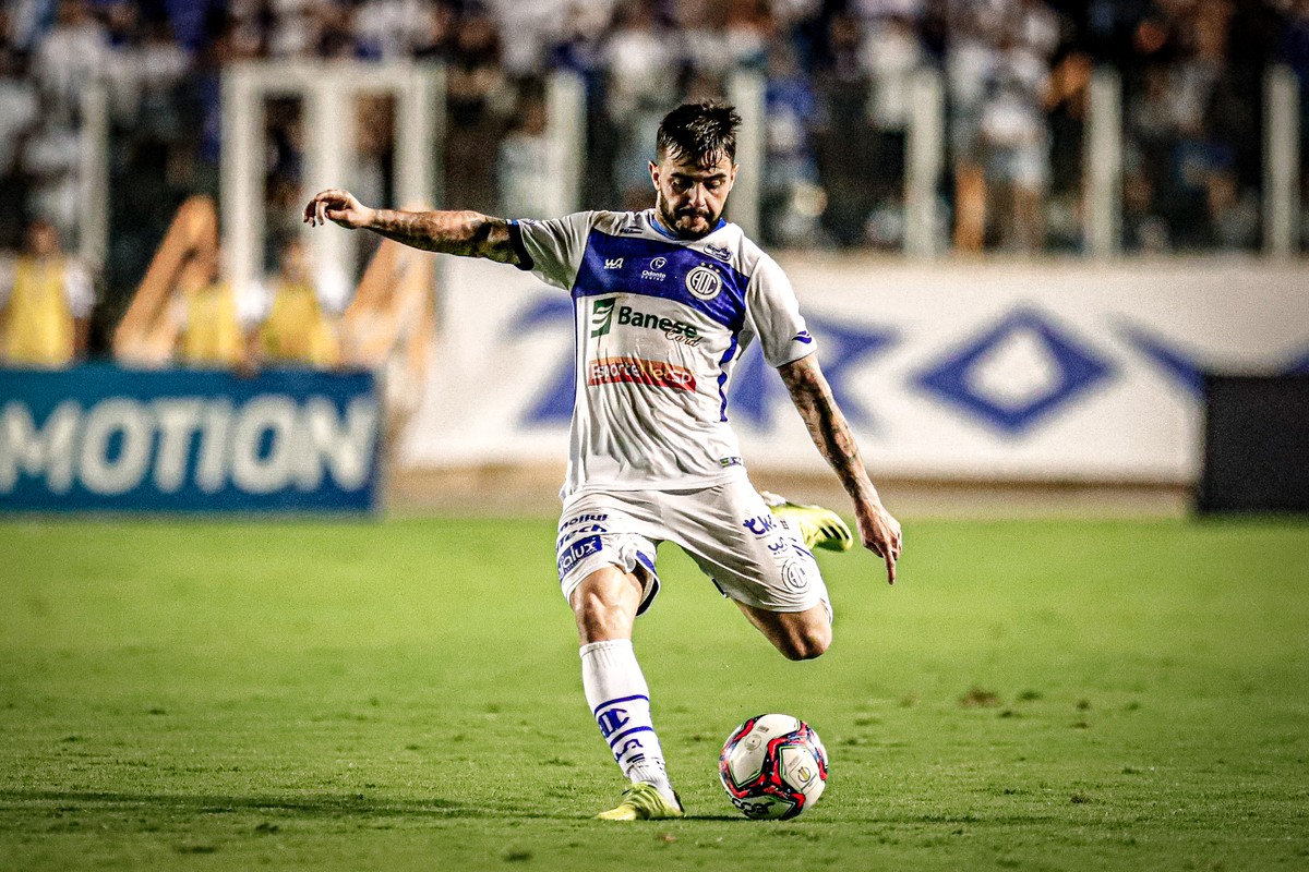 Paysandu anuncia a contratação do lateral-esquerdo João Paulo, ex ...