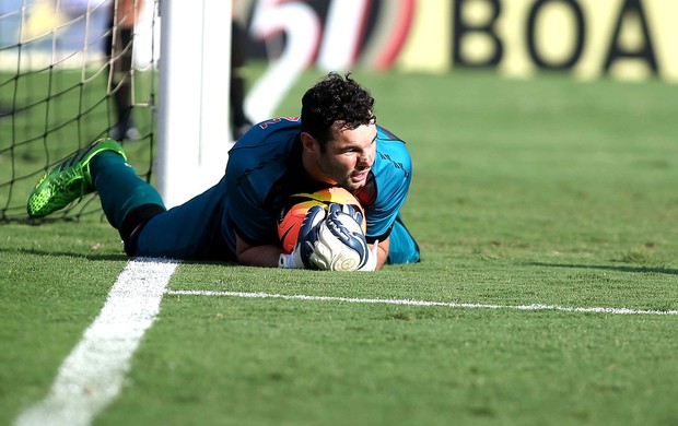 Campeão brasileiro em 89, Acácio defende Alessandro no gol do Vasco ...