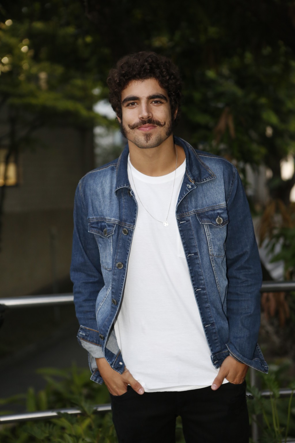 Caio Castro | Artista | Gshow