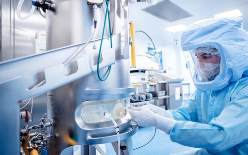 Técnica de mRNA da vacina de Covid-19 é testada em coquetel contra ...
