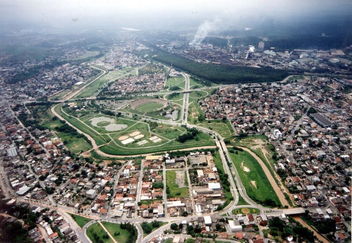 Em Ipatinga, Parque Ipanema se transforma em pista de corrida para 2 ...