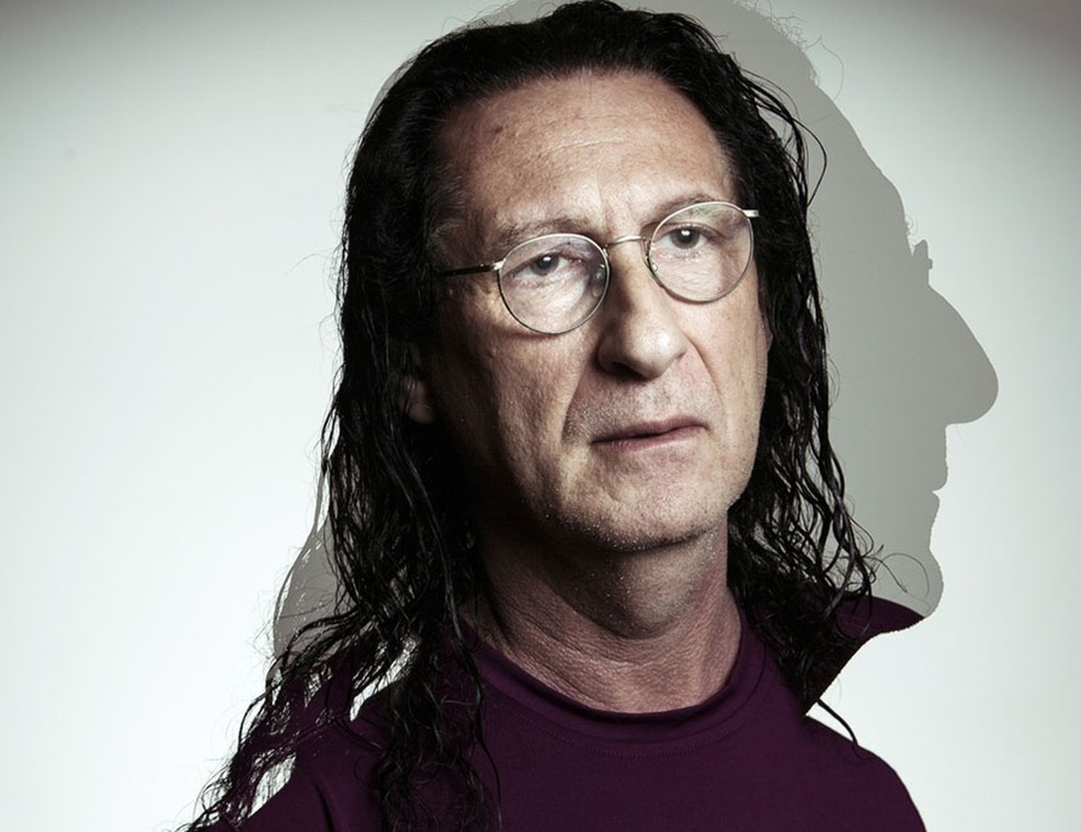 Gerald Thomas: 'Vamos parar de reclamar! Todo mundo no teatro adora uma ...