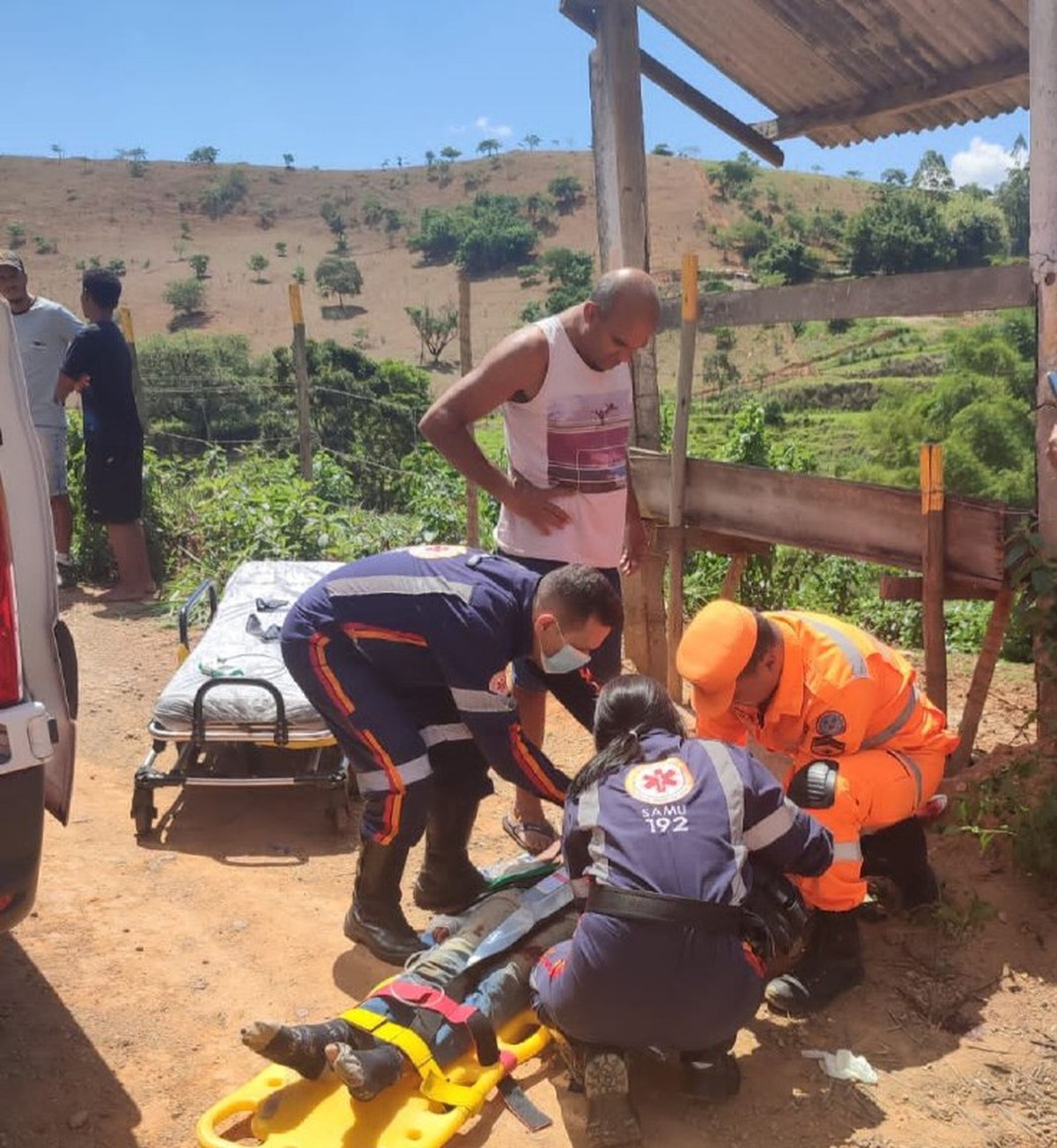 Adolescente fica gravemente ferido após cair de mula e ser arrastado ...