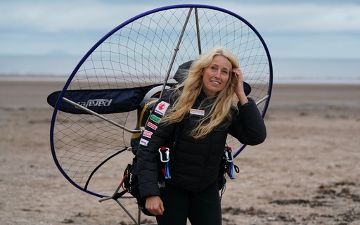 Colisão aérea de paramotores deixa bióloga conhecida como "o cisne ...