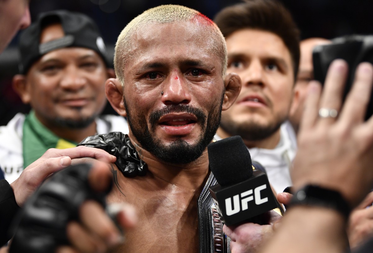 Deiveson faz carta a Dana e justifica "pular" Moreno: "Time dele passou ...