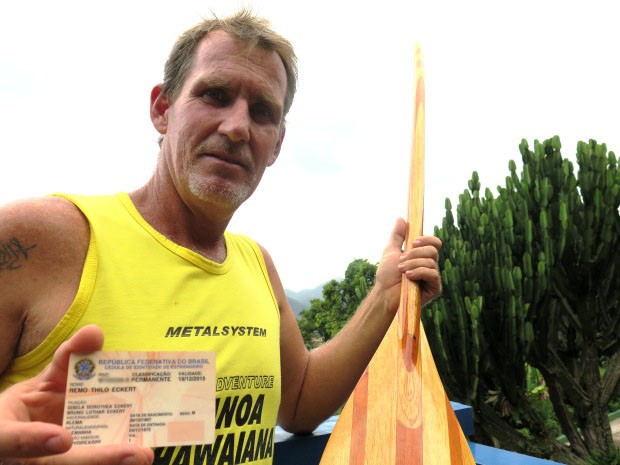 G1 - Alemão batizado como 'Remo' rema, faz remos e ensina a remar em SP ...