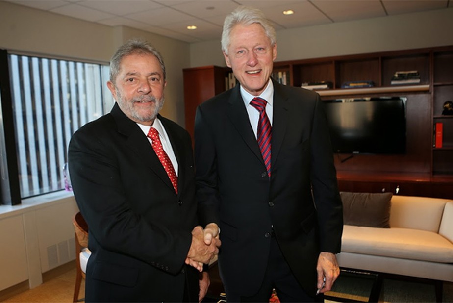 Bill Clinton cumprimenta Lula por vitória e elogia sistema eleitoral ...
