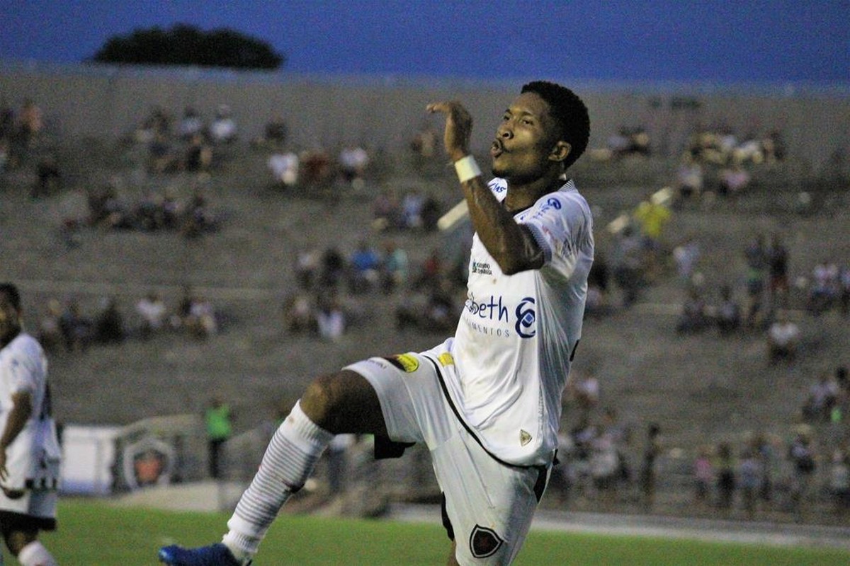 Saulo e Mário Sérgio estreiam em goleada do Belo e vão bem; atacante ...