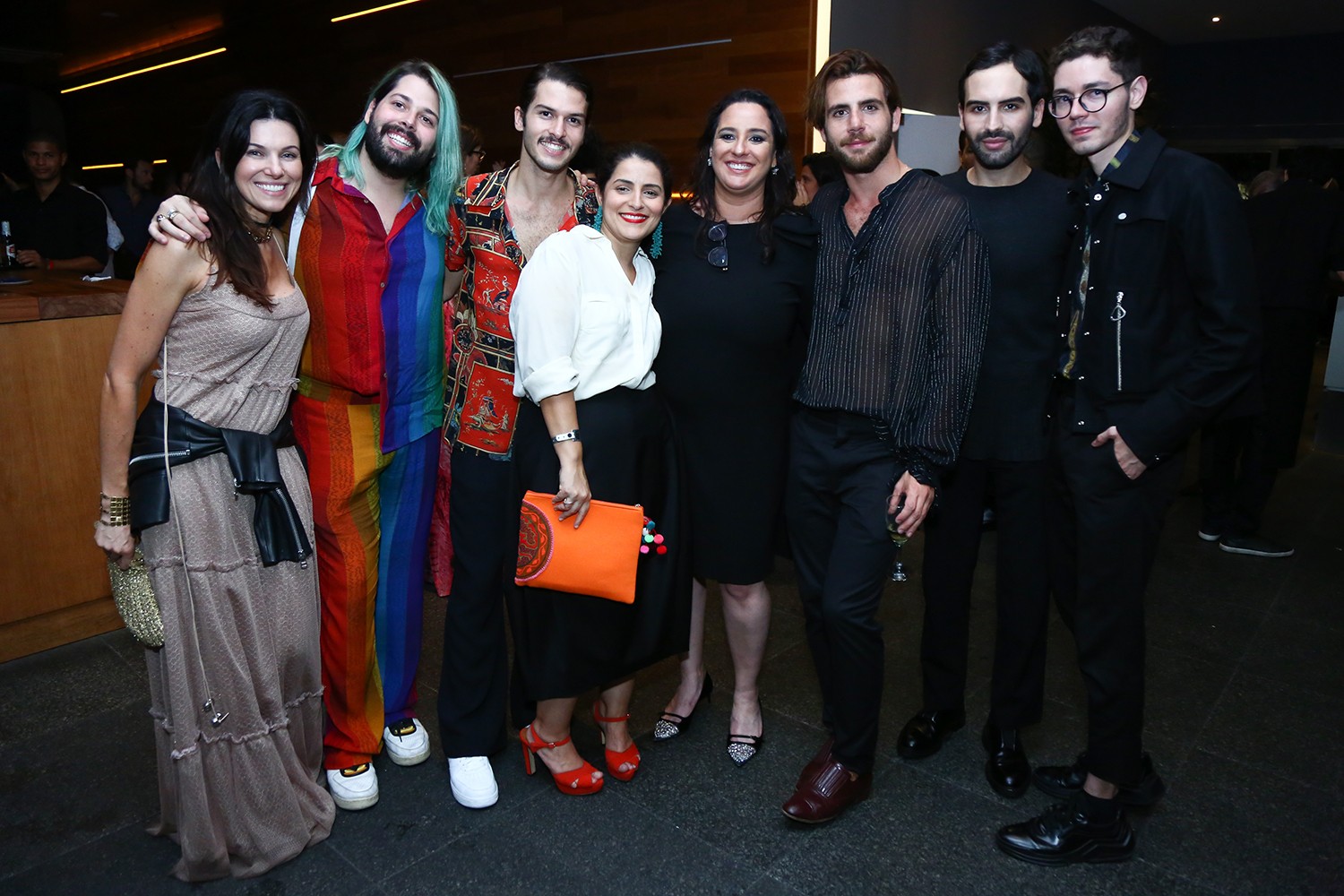 Um giro pela festa de abertura do Veste Rio 2017 | Lifestyle | Vogue