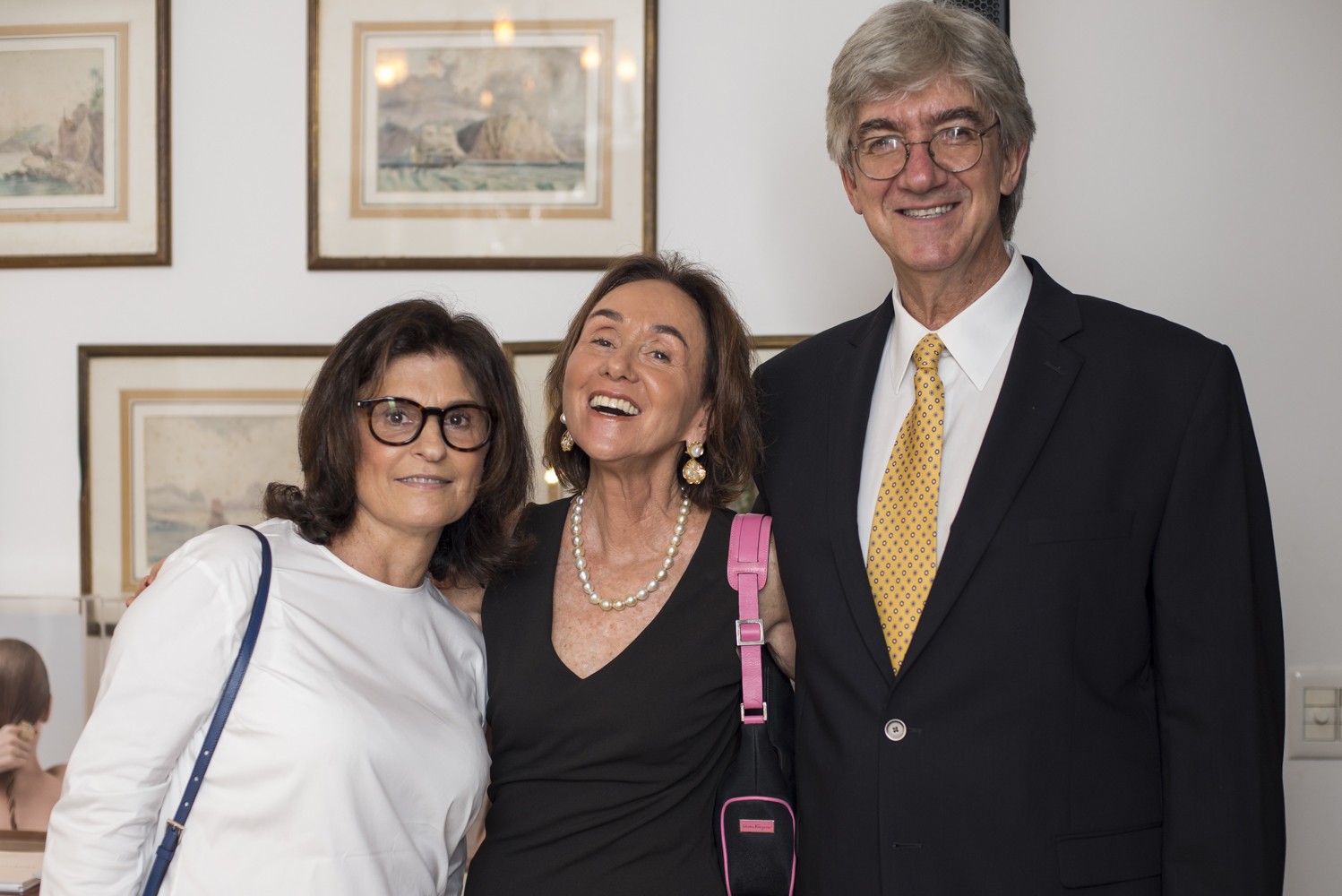 Amsterdam Sauer celebra o anel Constellation na casa de Lenny Niemeyer ...