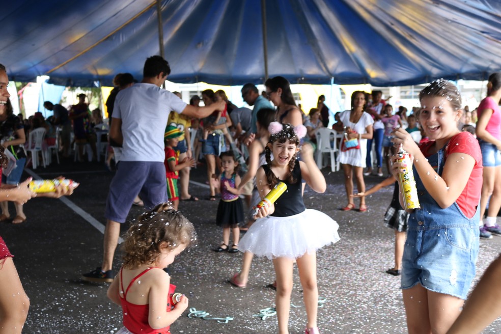 Alegria e respeito marcam o penúltimo dia de festa em São Carlos ...