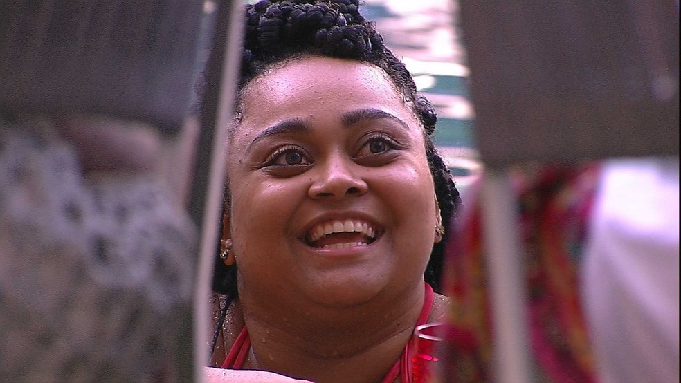 Resumo BBB: Pool party improvisada e confissões sobre crush marcam a ...