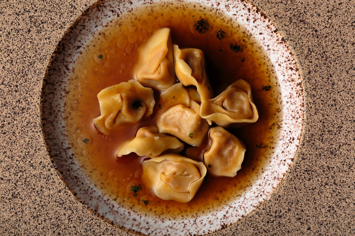 Agnoline de abóbora e castanha-de-caju e caldo de frango | Massas ...
