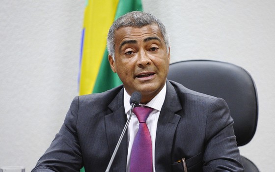 Romário volta a flertar com o PV - ÉPOCA | Expresso