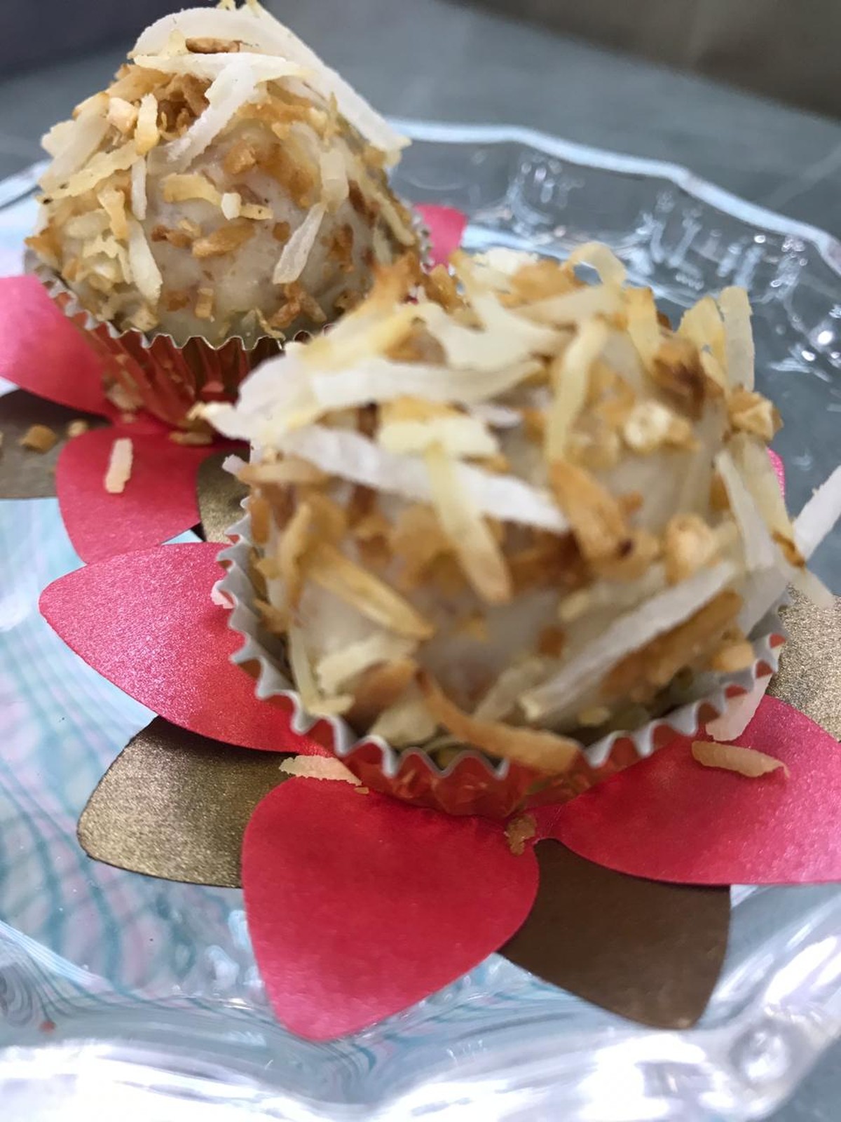 Brigadeiro de Chocolate Branco e Coco Queimado | Mais Você | Receitas