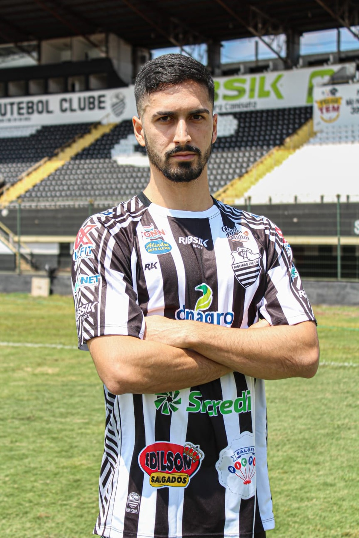 Comercial contrata Brayan, o quarto reforço para a temporada 2023 ...