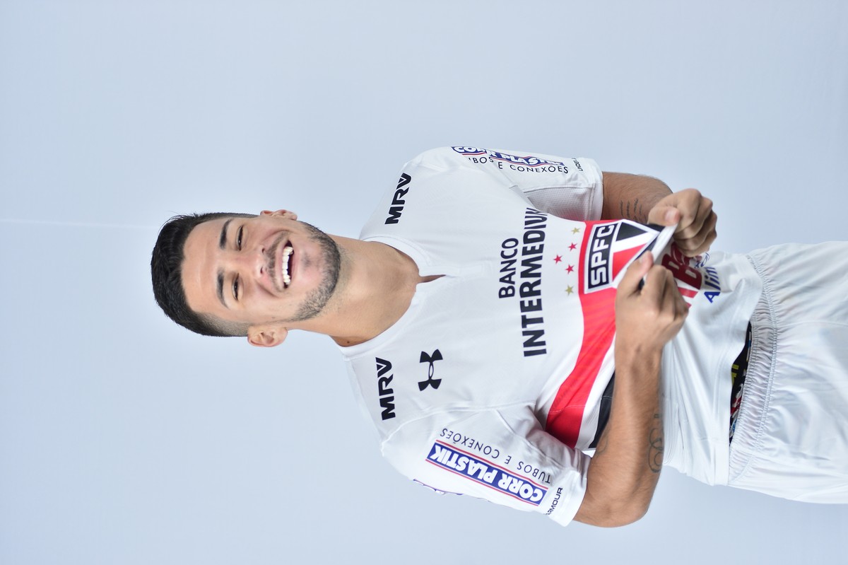 Marcinho aprova novo estilo do São Paulo: "Ganhar de meio a zero está ...