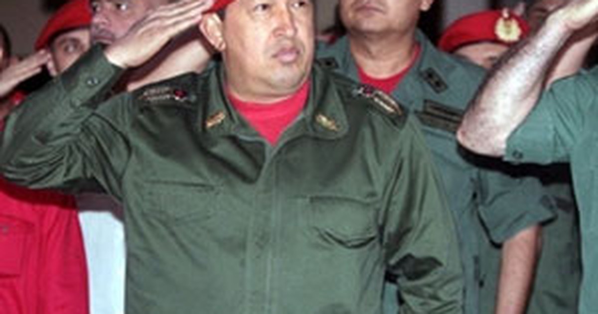 G1 - Chávez anuncia chegada de tanques comprados da Rússia - notícias ...