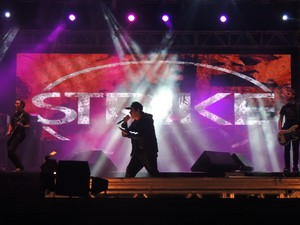 G1 - Strike se apresenta no Guarujá e fala sobre novos trabalhos em ...