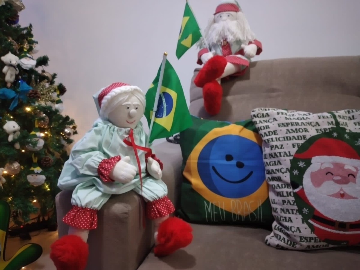Famílias vão passar Natal temático da Seleção Brasileira em ano de ...