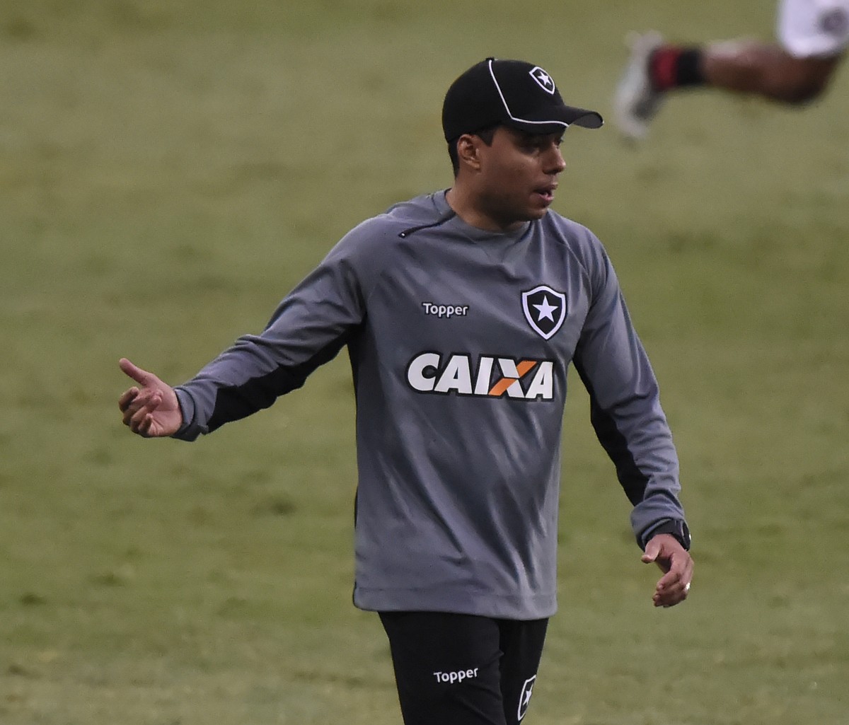 Jair usa números dos visitantes para explicar derrotas em casa ...