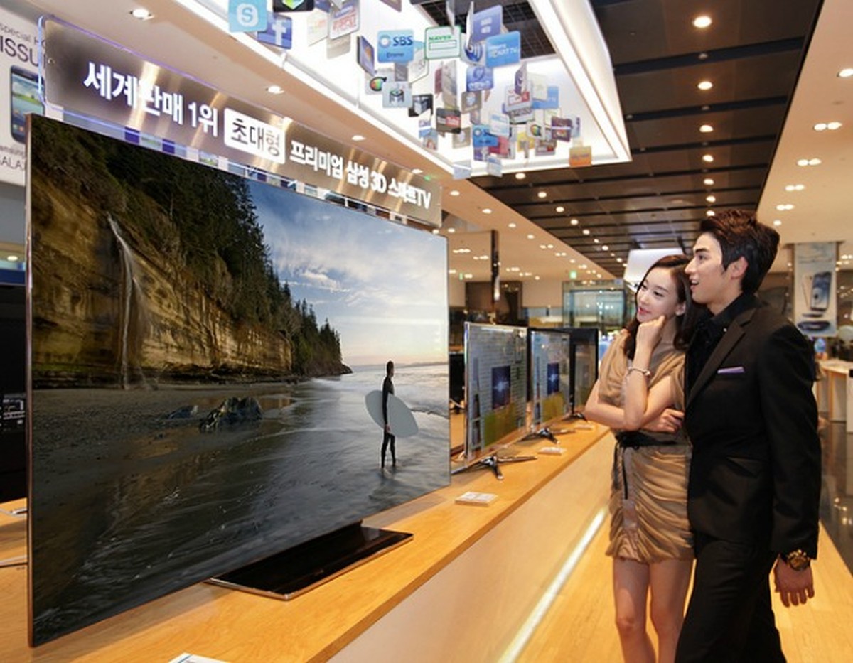 Samsung lança super TV LCD de 72 polegadas que custa R$ 36 mil ...