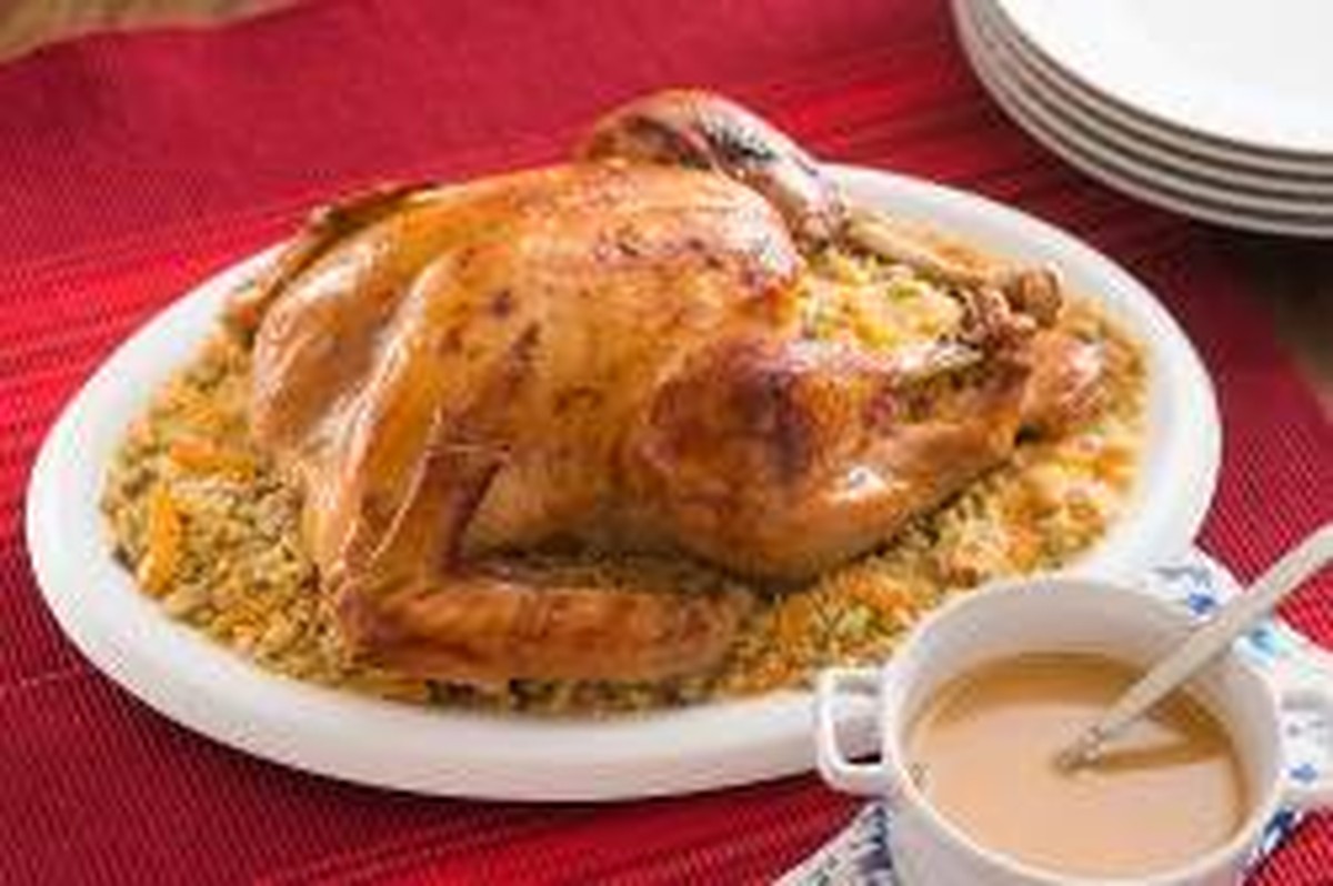 Peru recheado com farofa | Aves | Receitas