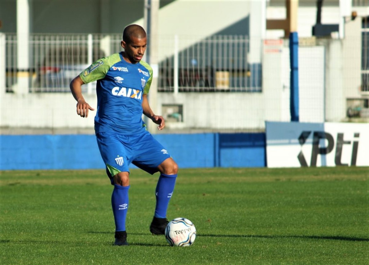 Judson fala em tristeza por saída do G-4, mas espera Avaí tranquilo ...