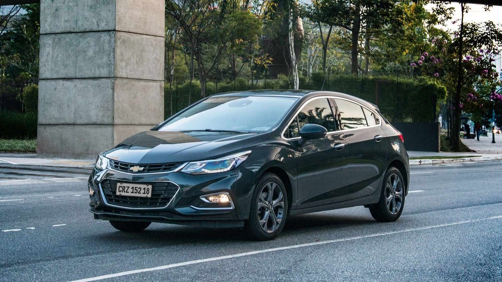Chevrolet Cruze Sport6 é primeiro lugar em ranking que avalia segurança ...