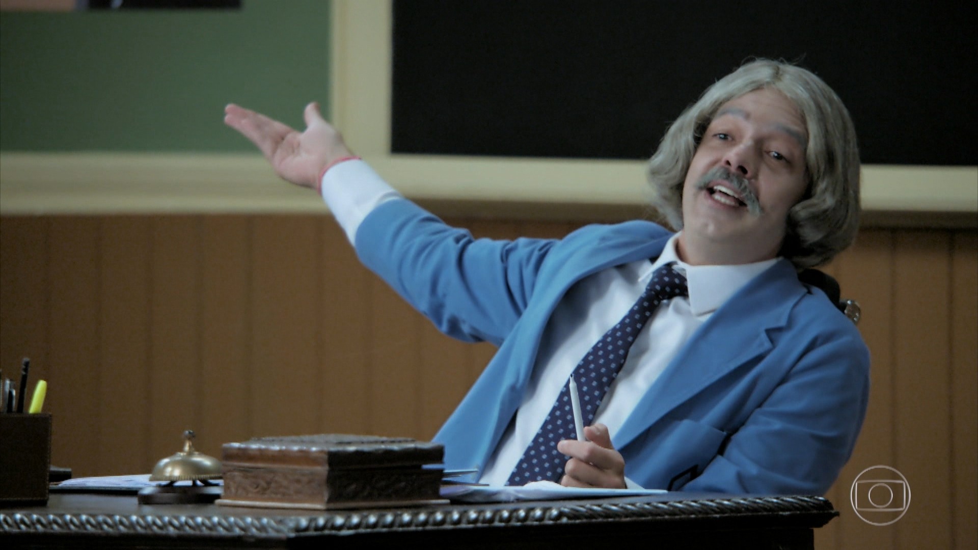 Vídeos do episódio de 'Escolinha do Professor Raimundo' de domingo, 25 ...