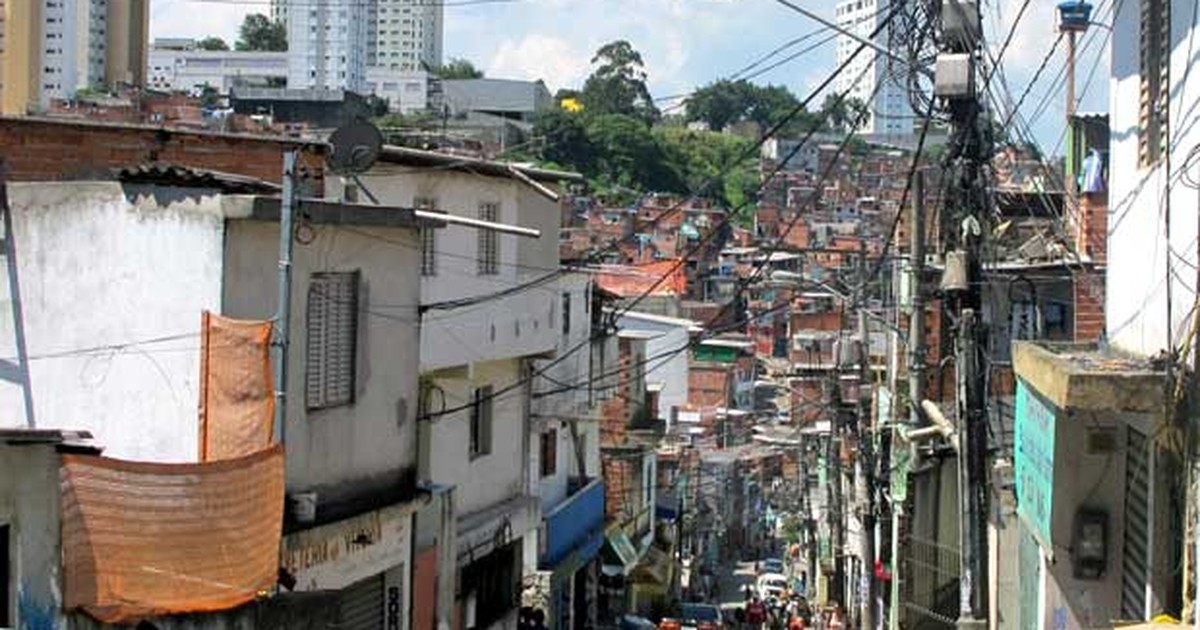 G1 - Em SP, Paraisópolis ainda sofre com problemas de infraestrutura ...