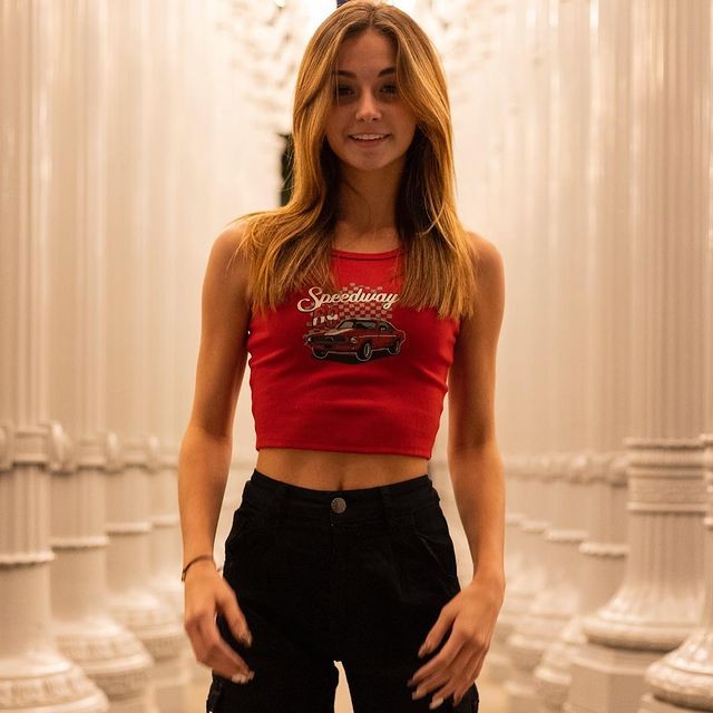 Influencer é Salva Pelo Pai Que Mata Stalker Armado Que Apareceu Em