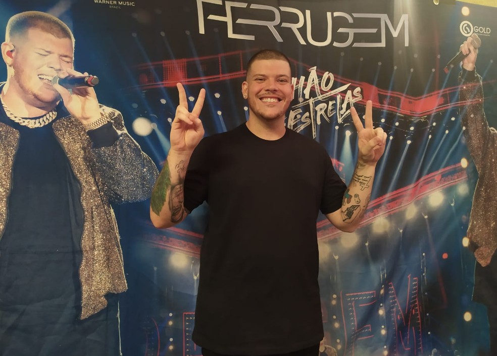 Ferrugem fala do incentivo da mulher para a perda de 33 kg e relembra ...