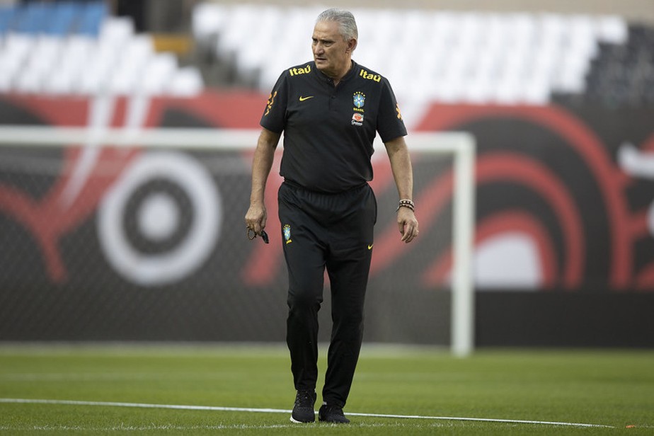 Tite planeja sonho da Europa sem tirar foco da Copa do Mundo, mas ...