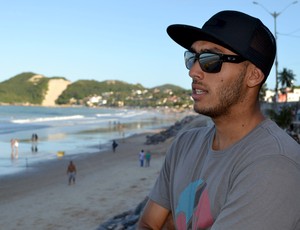 Fã realiza sonho e 'pega onda' ao lado do surfista Jadson André ...