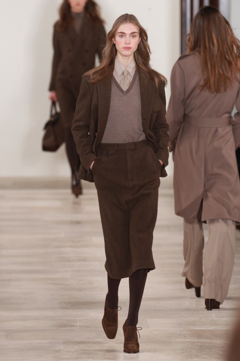 Ralph Lauren divide seu inverno entre roupas casuais e de festa ...