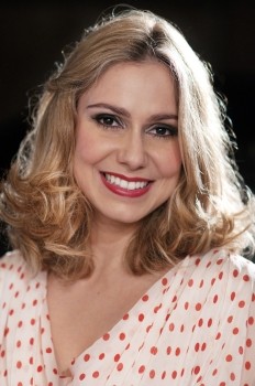 Aline Fanju: a morena Mirna de 'Viver a vida' vira louraça - Patrícia ...