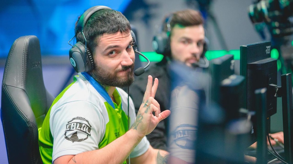 brTT vence mano a mano e salva o dia brasileiro no All-Star de League ...