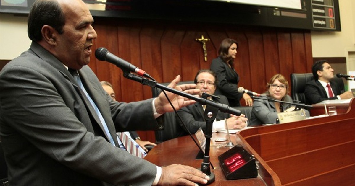 G1 - Novo presidente diz ter missão de mudar imagem da Câmara de Cuiabá ...