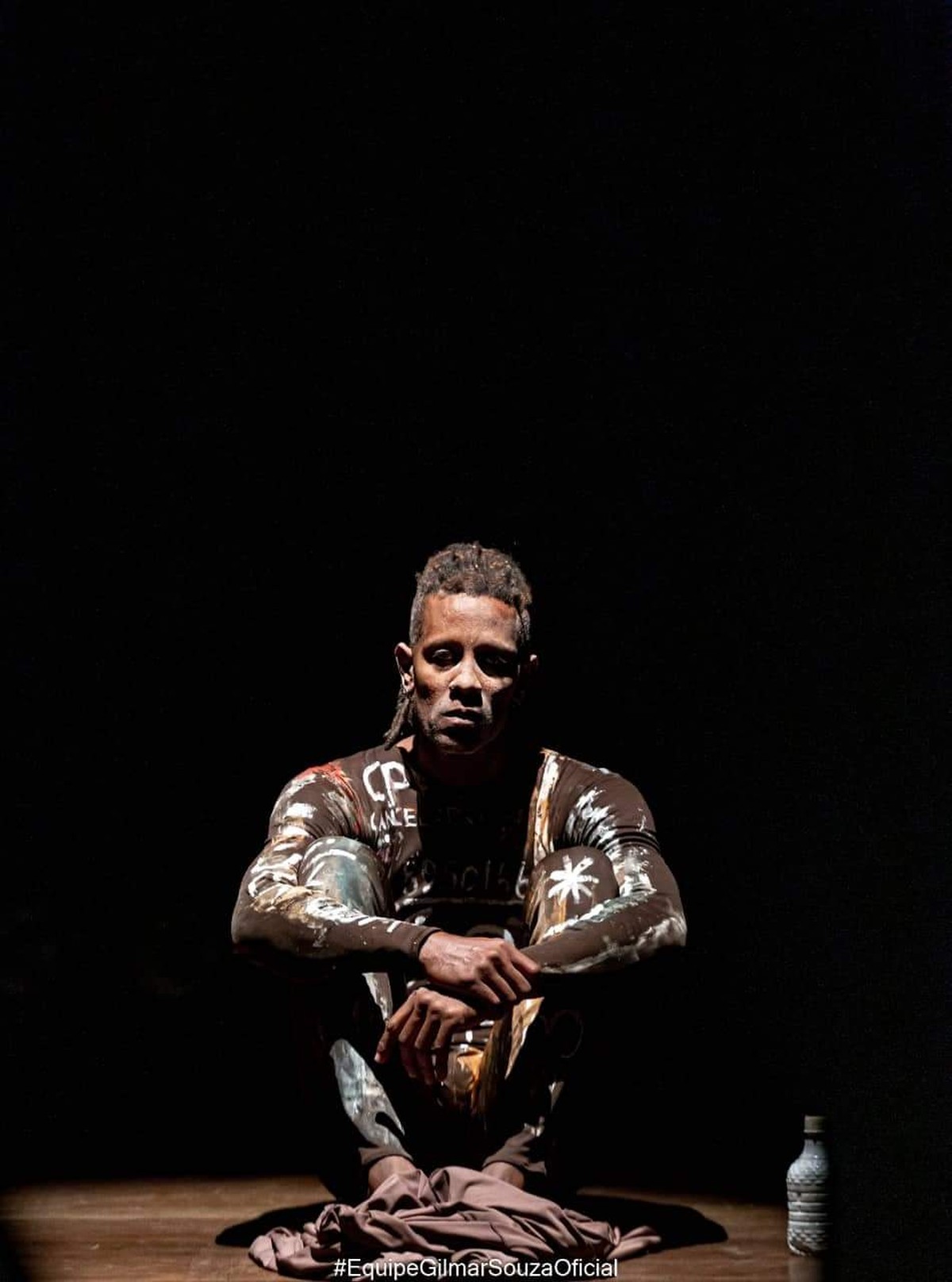 Monólogo 'Escarro Início' estreia no Gregório de Matos, com sessões nos ...