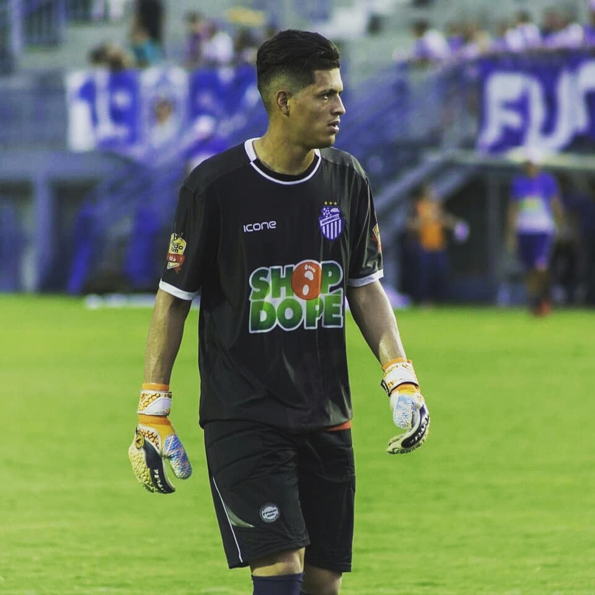 São Raimundo anuncia retorno de goleiro Matheus Melo para 2020 | são ...