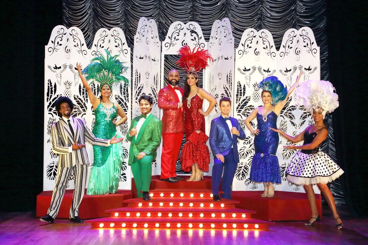 Musical sobre o Brasil estreia no Teatro Cesgranrio | globo teatro ...