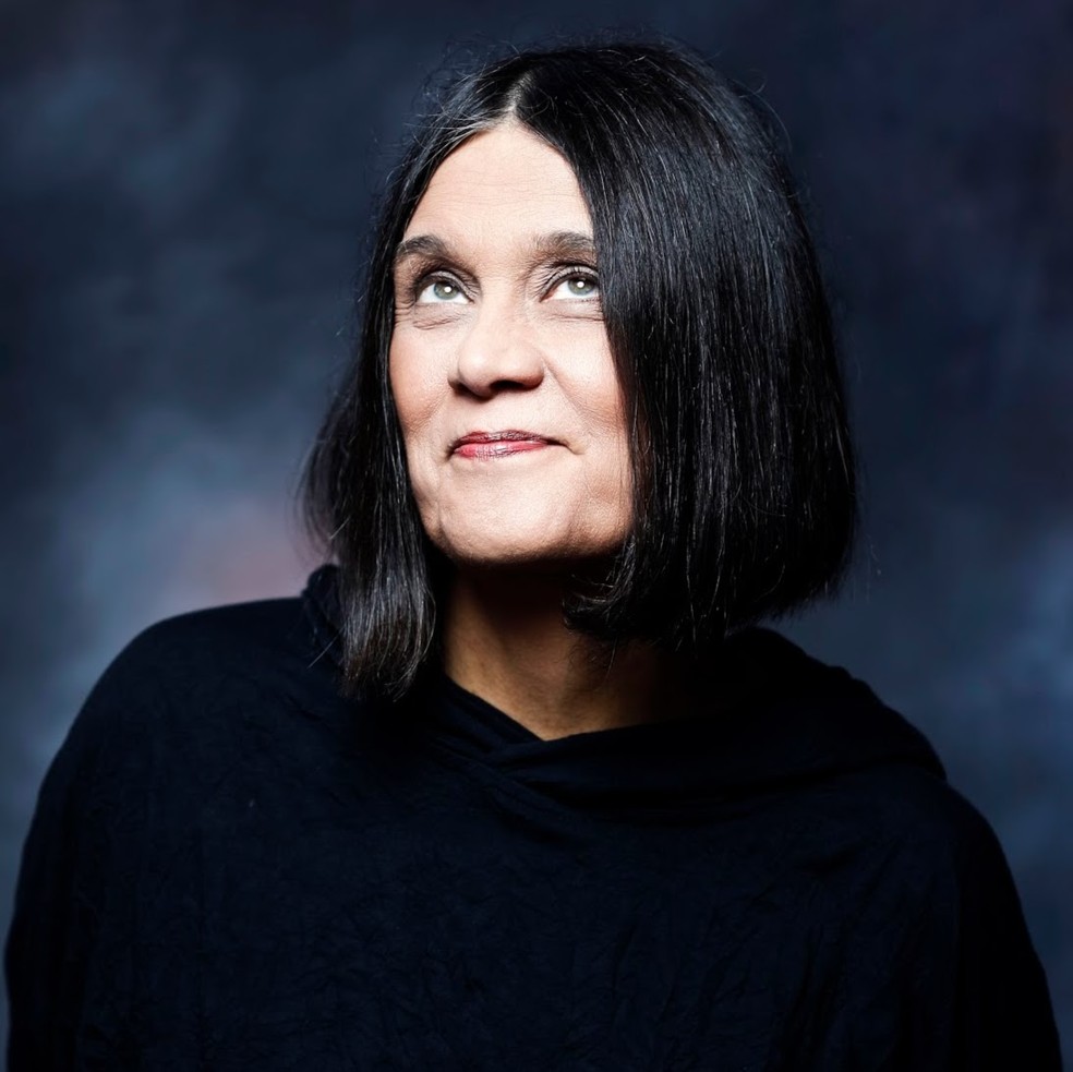 Joyce festeja 70 anos com obra jovial que delineou a assinatura feminina na MPB | Blog do Mauro ...